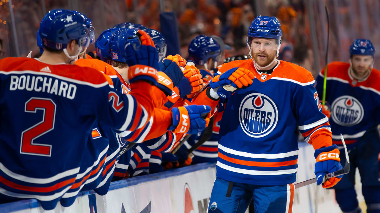 Kulak hammers in a one-timer | NHL.com