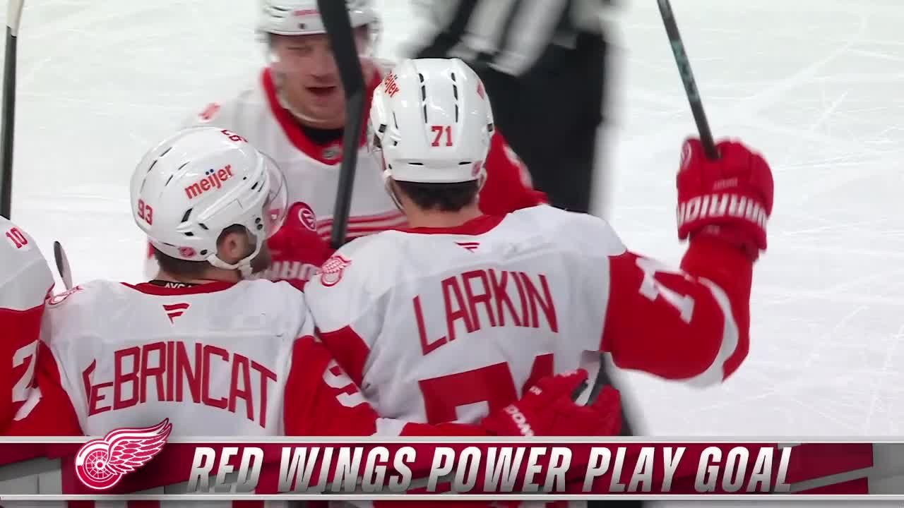 Larkin's power-play tally | NHL.com