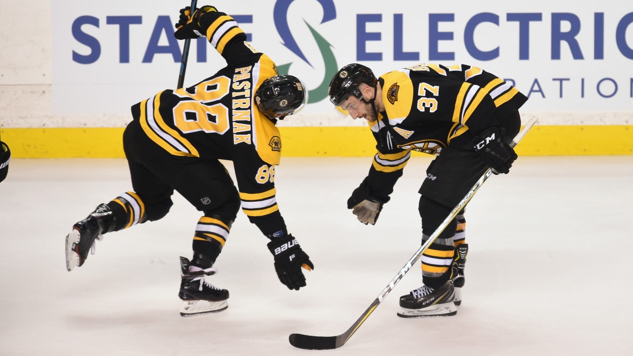 Friday Four: Bruins fly into first place | NHL.com