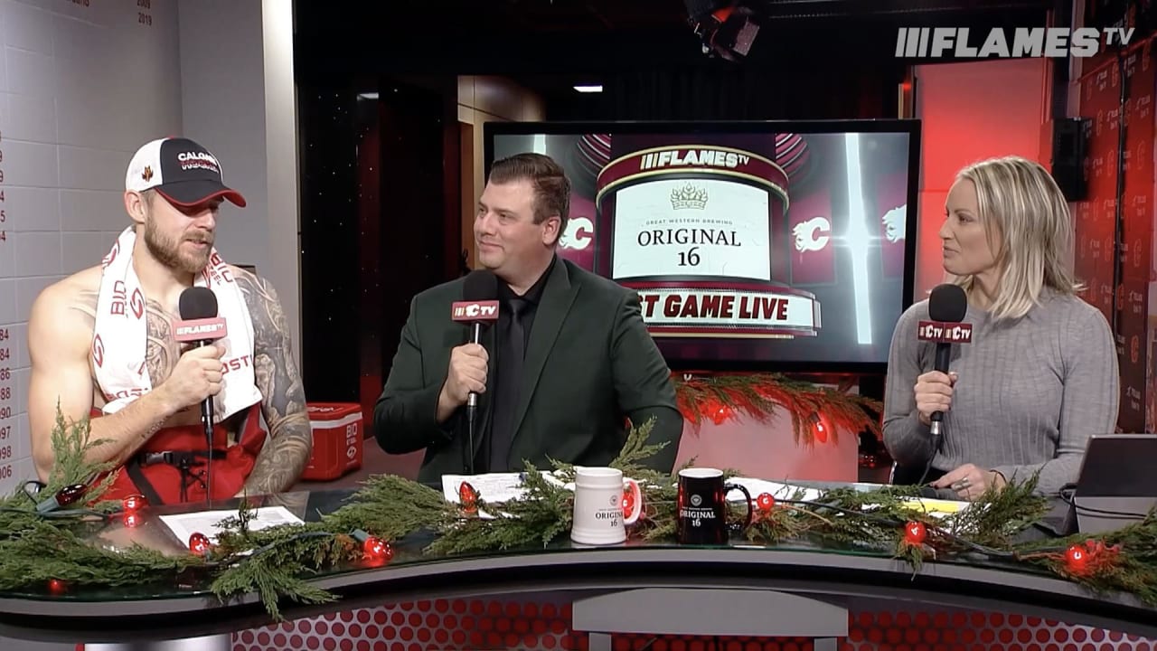 Greer On The Desk | Calgary Flames