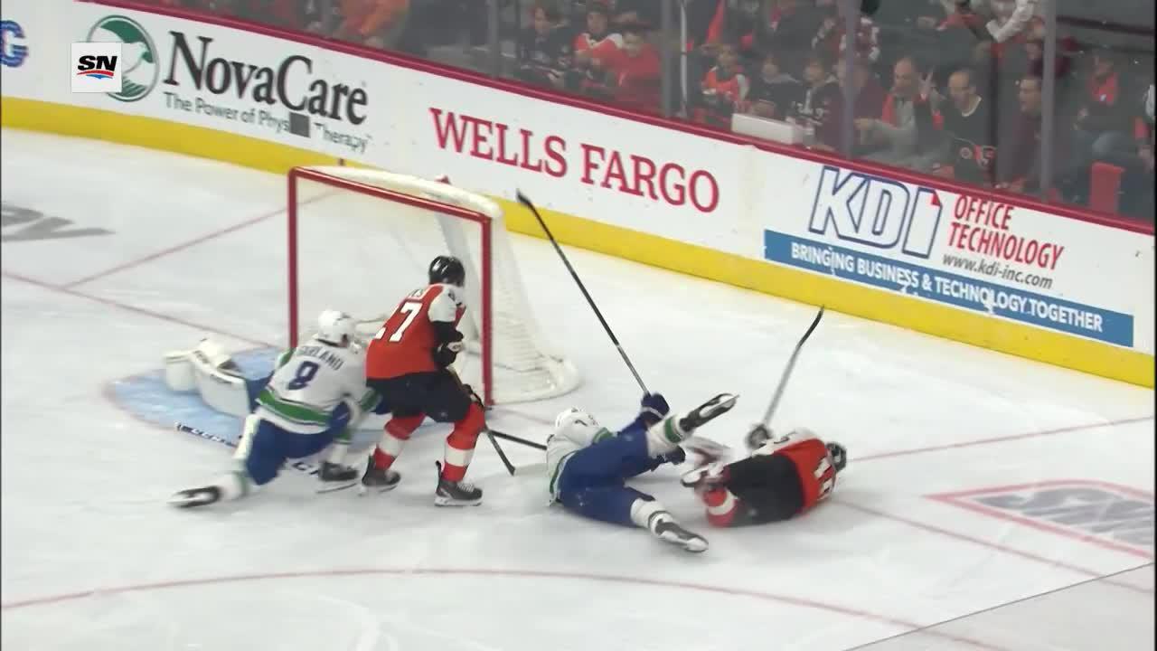 Thatcher Demko with a Spectacular Goalie Save vs. Vancouver Canucks ...