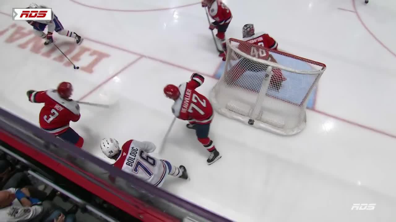 MTL@WSH: Gallagher marque un but contre Logan Thompson | Canadiens de ...