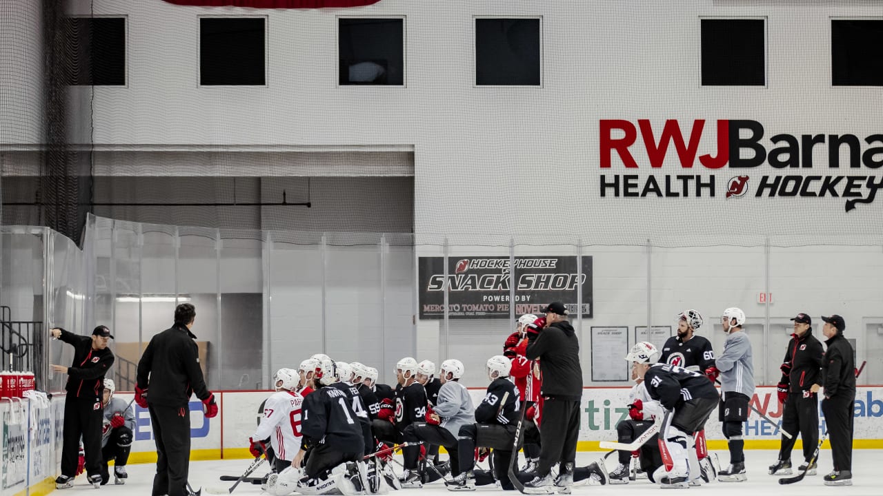 Devils' Camp Continues Wednesday | NOTEBOOK | New Jersey Devils
