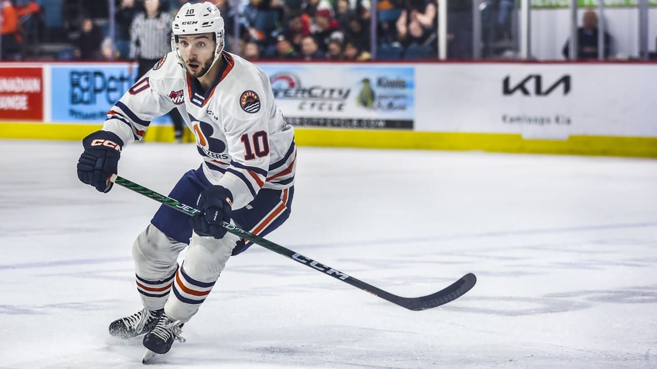 CHL notebook: Capitals prospect Hofer gearing up for Memorial Cup | NHL.com