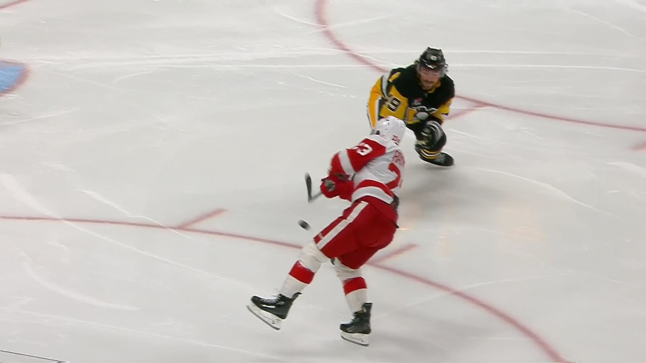 DET@PIT: Skinner with a great save against Lucas Raymond | Pittsburgh ...