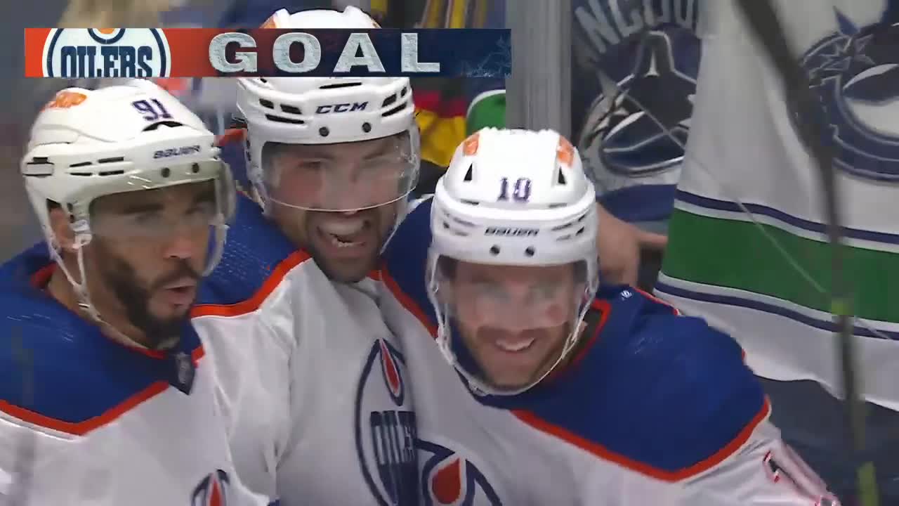 Ceci scores from the point | NHL.com