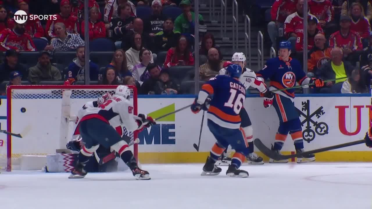 WSH@NYI: Gatcomb scores goal against Charlie Lindgren | New York Islanders