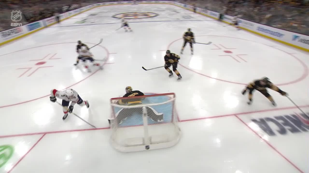 Swayman flashes glove | NHL.com