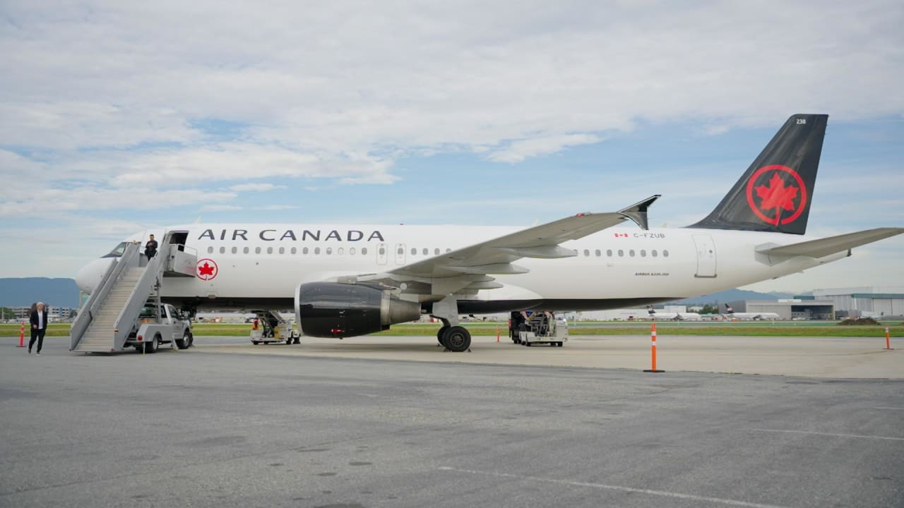 First Road Trip with Air Canada | Vancouver Canucks
