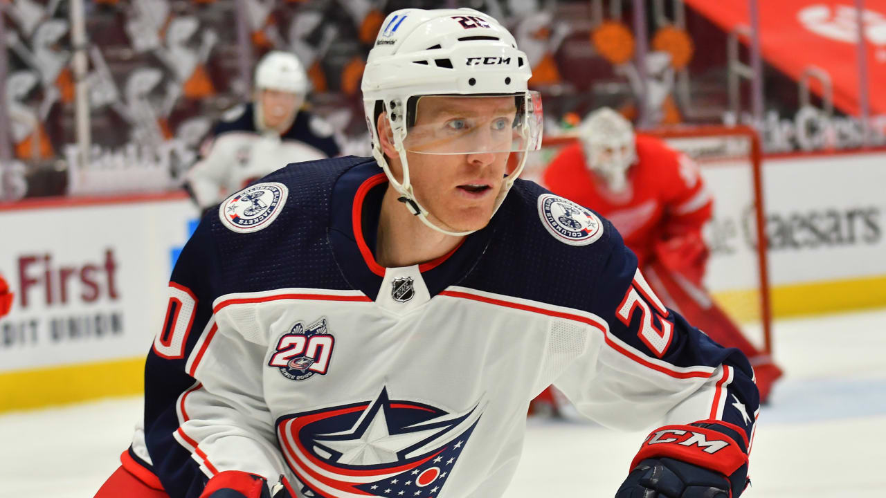 Les Maple Leafs mettent la main sur Riley Nash | LNH.com