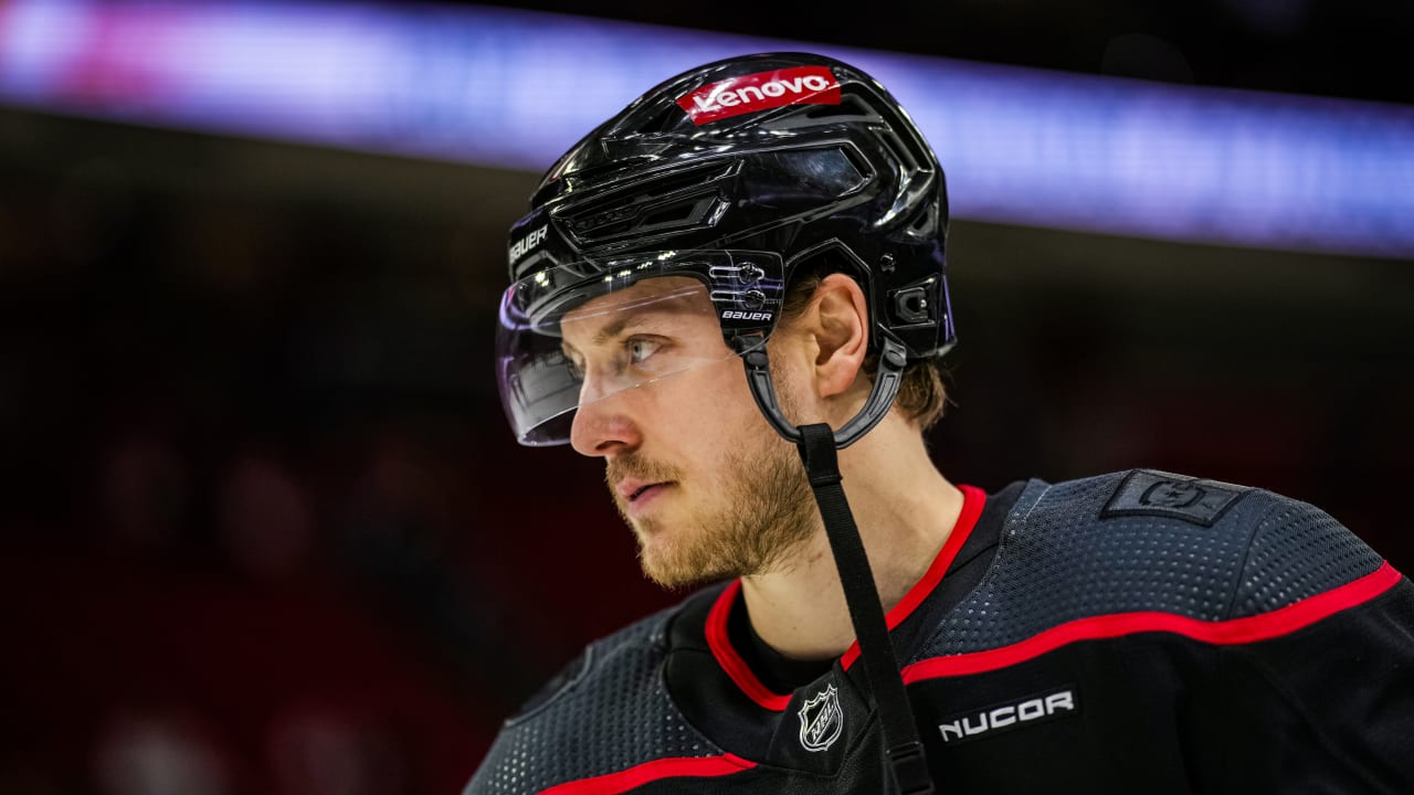 Hurricanes forward Fast avslutar karriären | NHL.com/sv