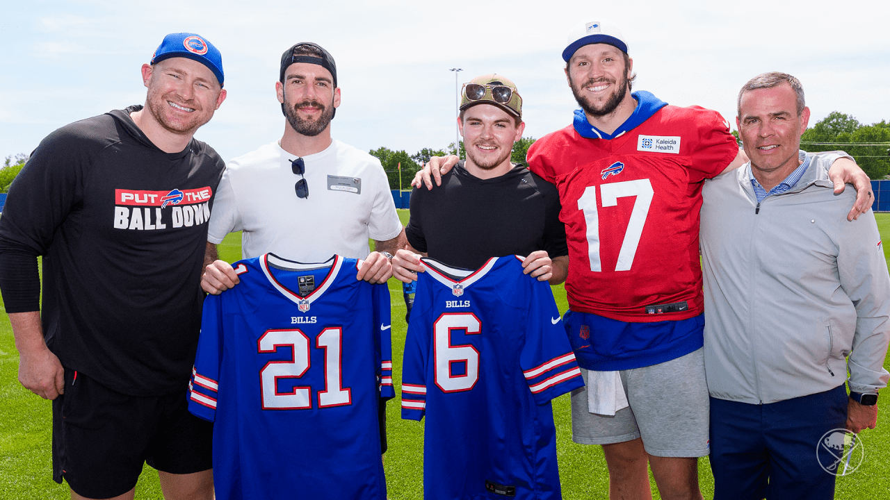 PHOTOS | Benson & Timmins Visit One Bills Drive | Buffalo Sabres