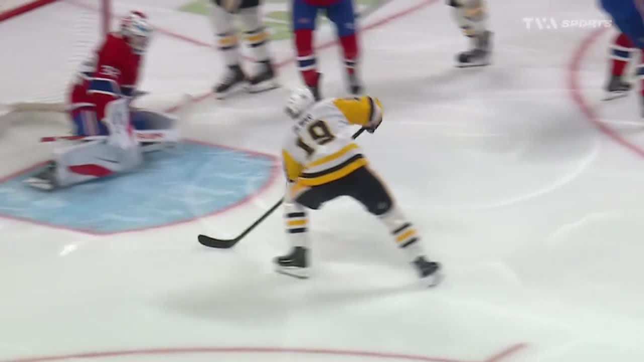 PIT@MTL: Fowler effectue un bel arrêt contre Connor Dewar | Canadiens ...