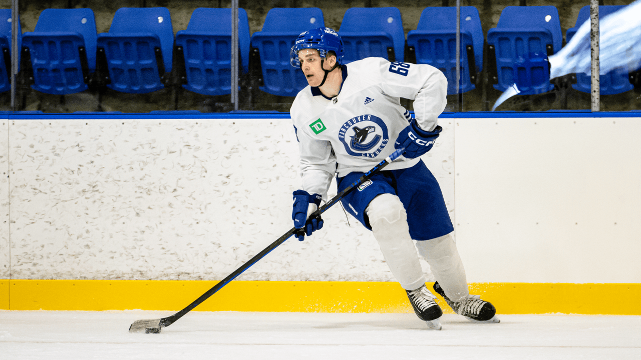 Building Blue: Riley Patterson is the OHL’s Player of the Month for ...