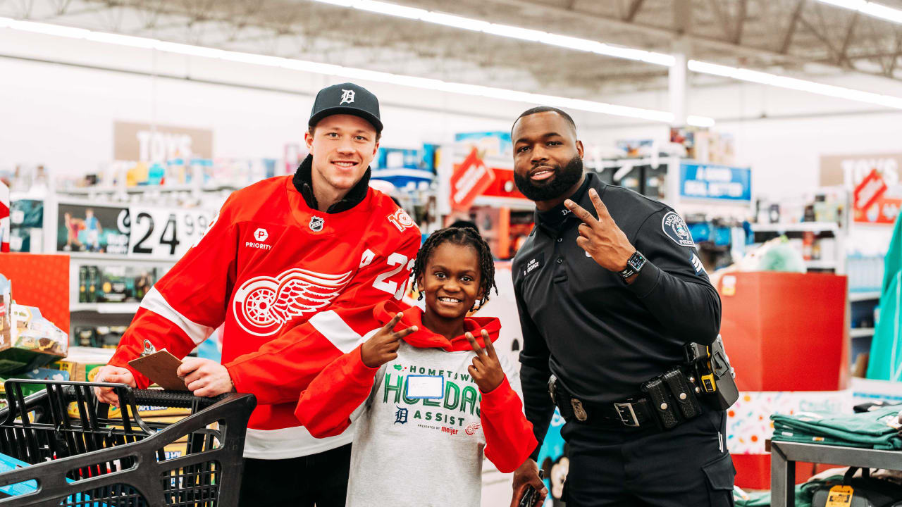 ‘We really enjoy it as much as the kids, if not more’: Red Wings ...