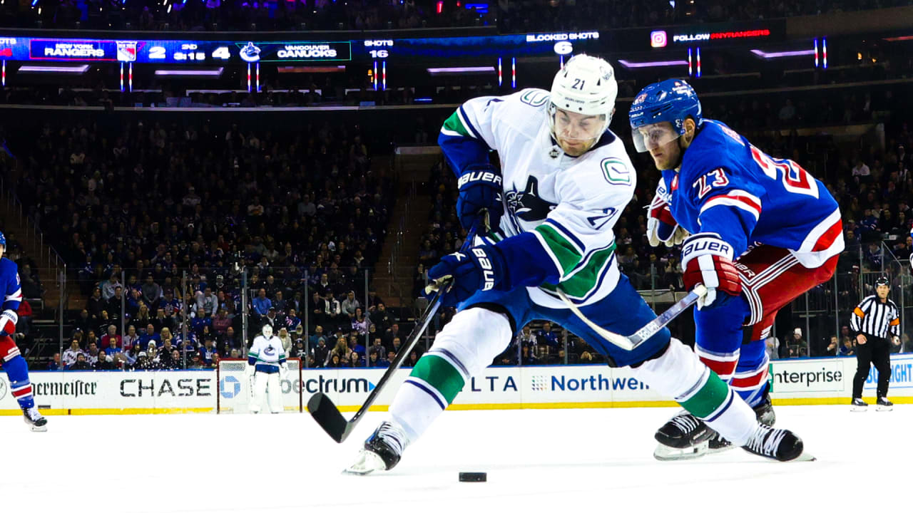 Hoglander's incredible solo effort | NHL.com