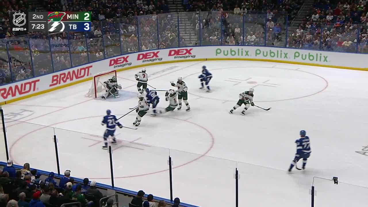 Brayden Point with a Short Goal vs. Minnesota Wild | NHL.com