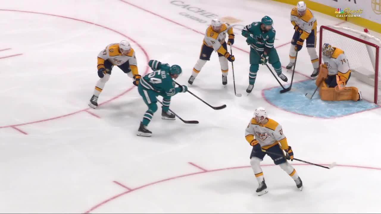 NSH@SJS: Giles scores goal against Juuse Saros | San Jose Sharks