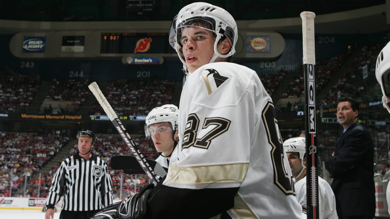 Retour sur les débuts de Crosby avec les Penguins… 999 matchs plus tard ...