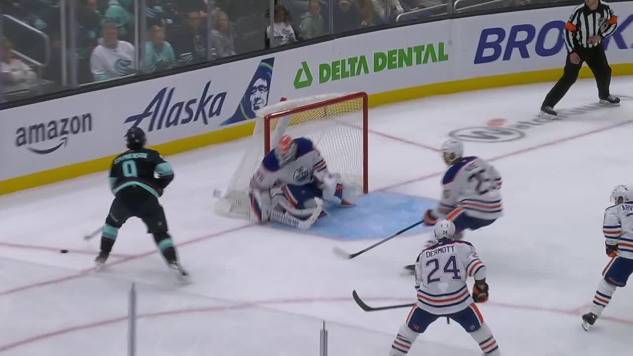 EDM@SEA: Schwartz scores goal against Edmonton Oilers | Seattle Kraken