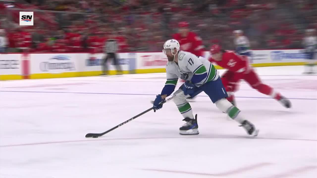 Hronek's breakaway goal | NHL.com