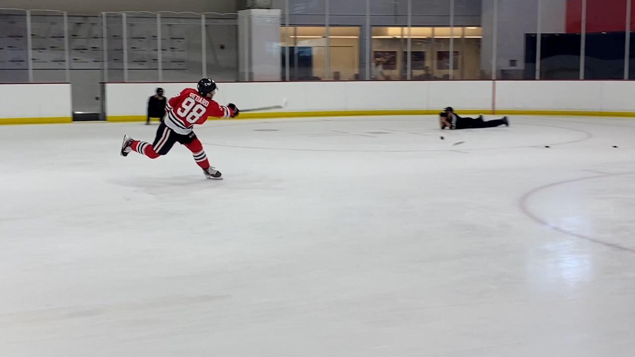 Connor Bedard shows off skills | NHL.com