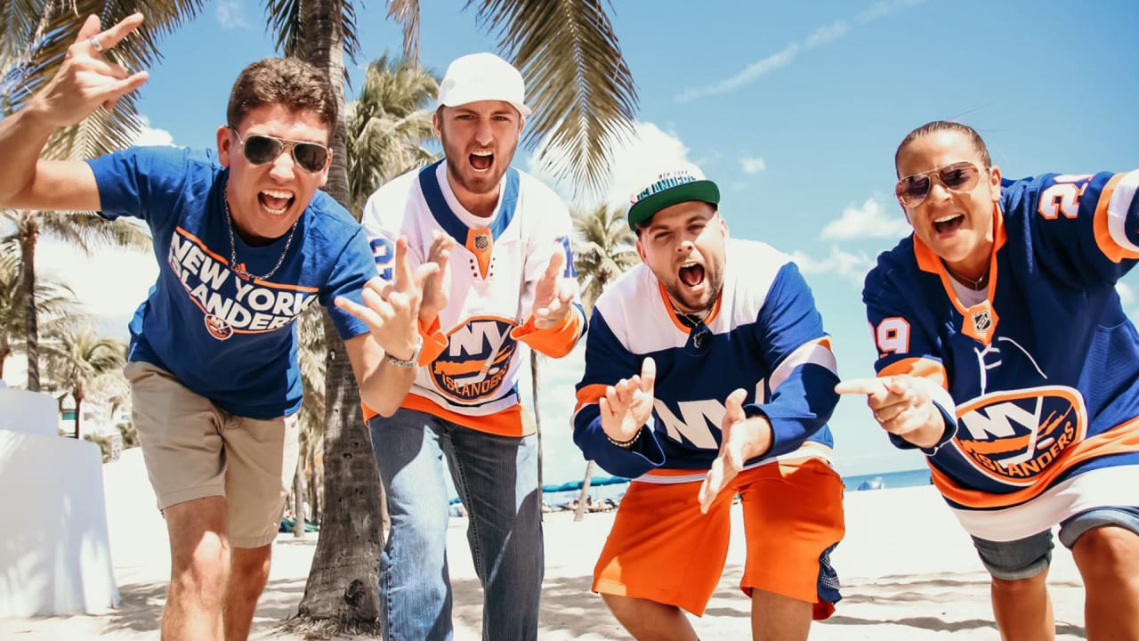 Isles Meetup Groups 'Like A Family' for Faraway Fans | New York Islanders