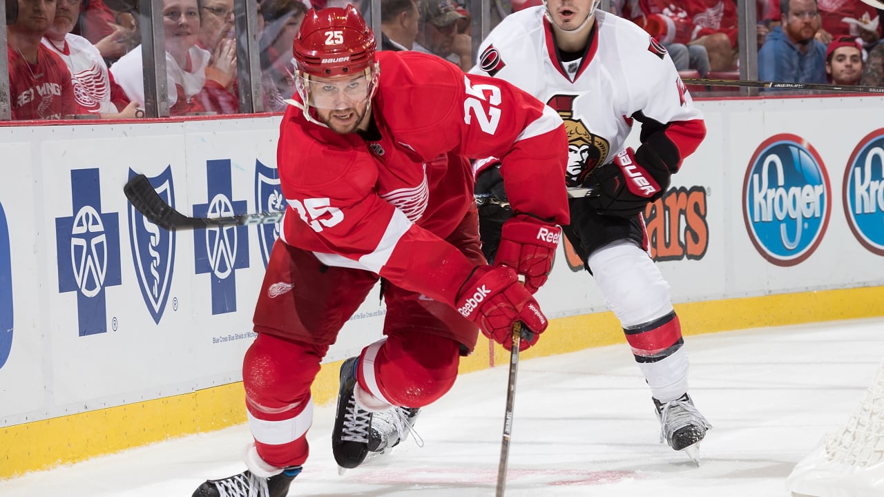 Mike Green's first hat trick sparks Red Wings | NHL.com