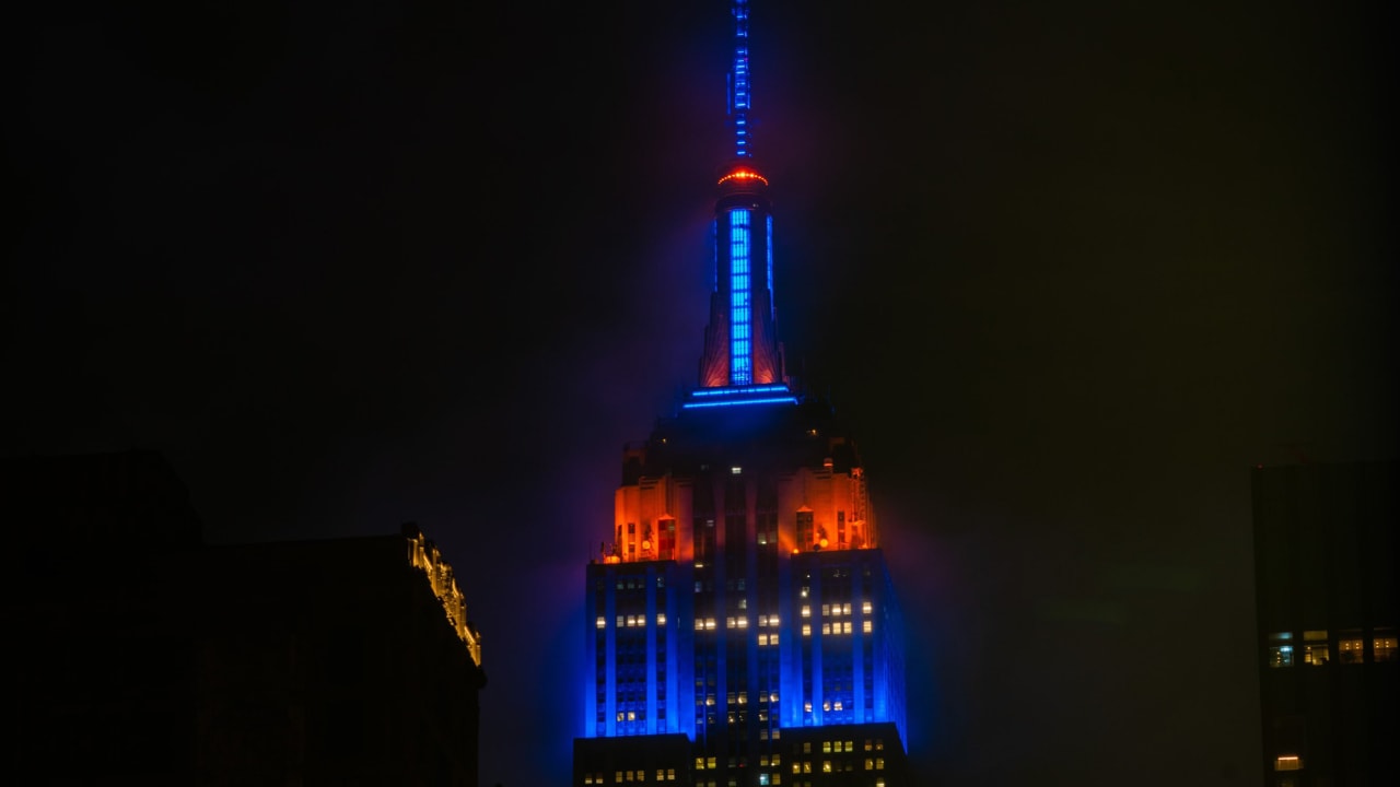 Empire State Building lit up in Islanders colors to honor 50th season ...