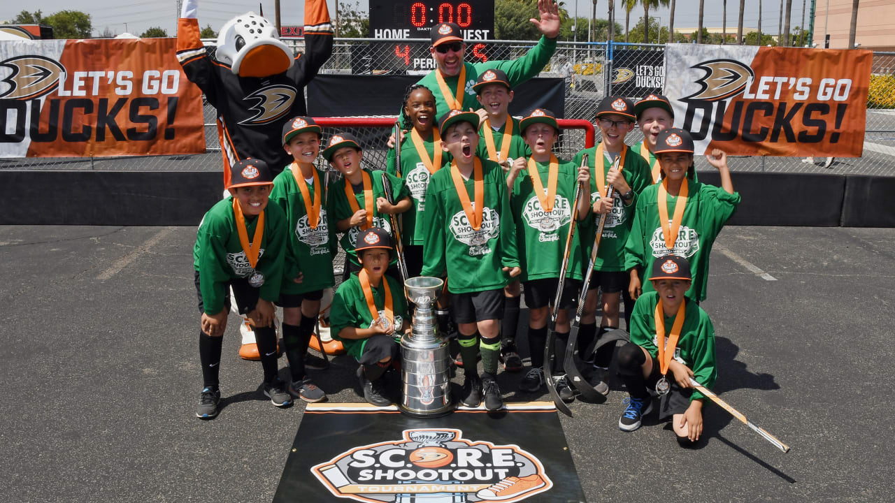 Ducks among four finalists for ESPN team humanitarian award | NHL.com