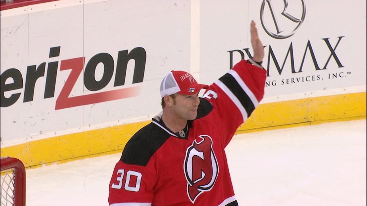 Memories: Brodeur wins 552nd game | NHL.com