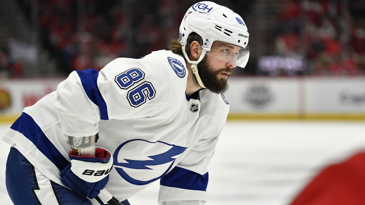 Kucherov skates with Lightning for first time since surgery | NHL.com