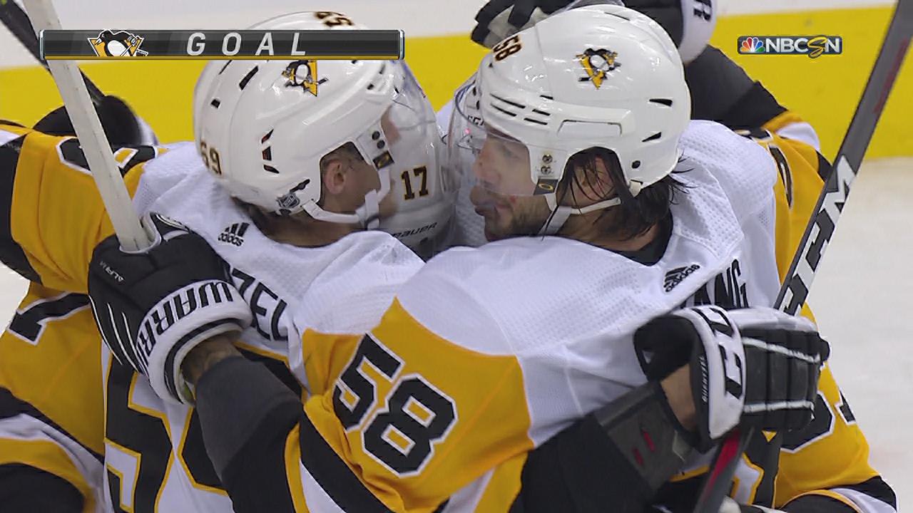 Rust mit der Führung | NHL.com