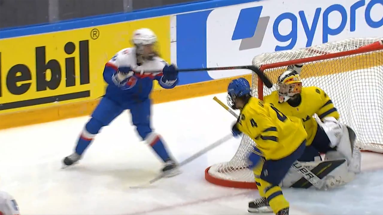 14-year-old Slovakia forward scores Michigan goal at Women's U-18 ...