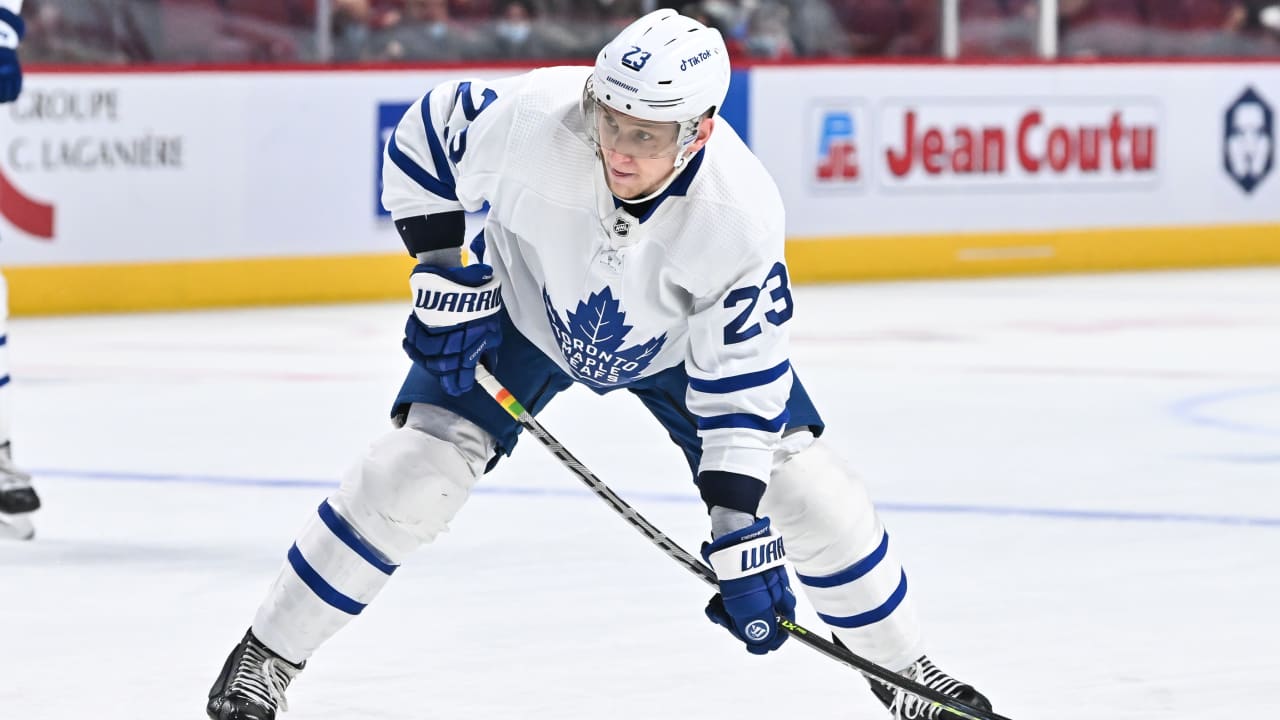 Dermott traded to Canucks by Maple Leafs | NHL.com