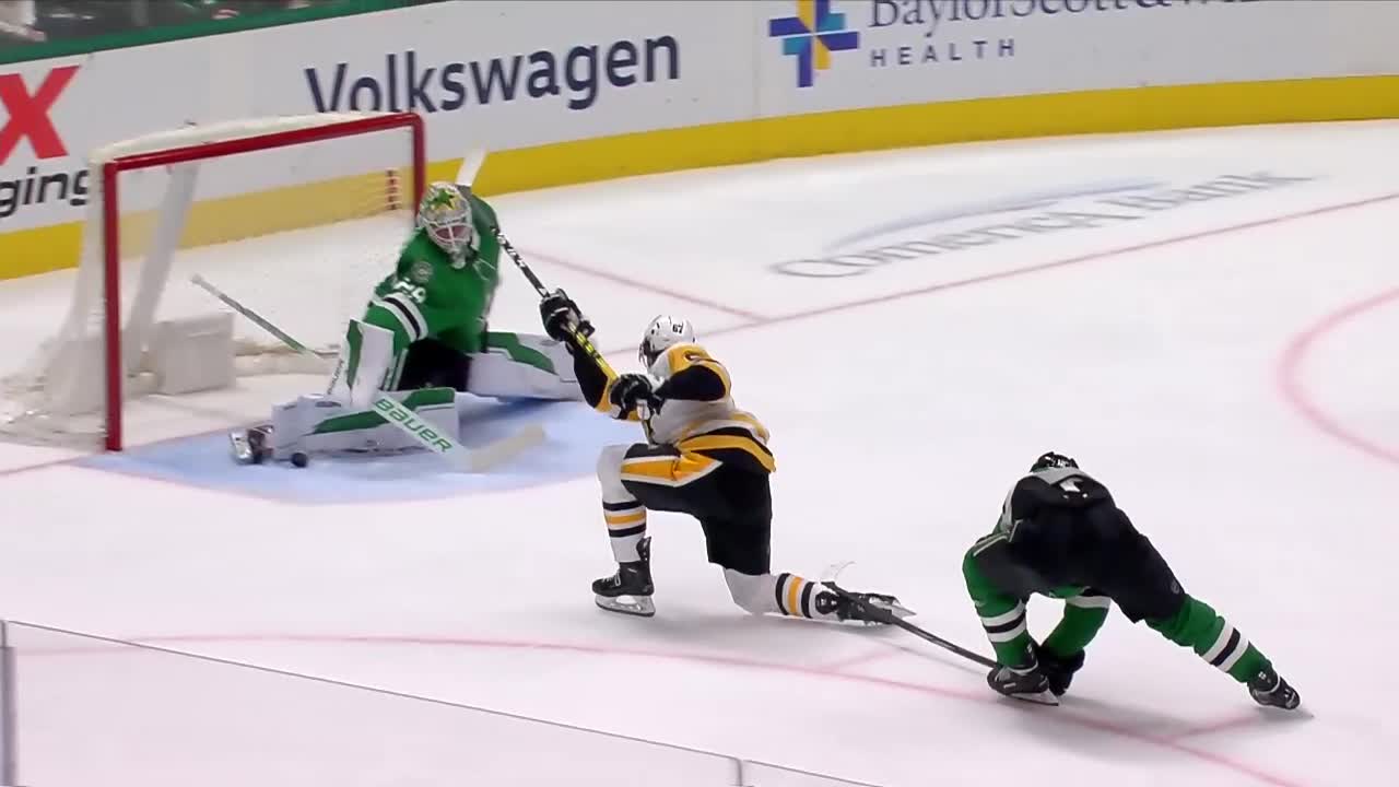 Oettinger's huge pad save | NHL.com
