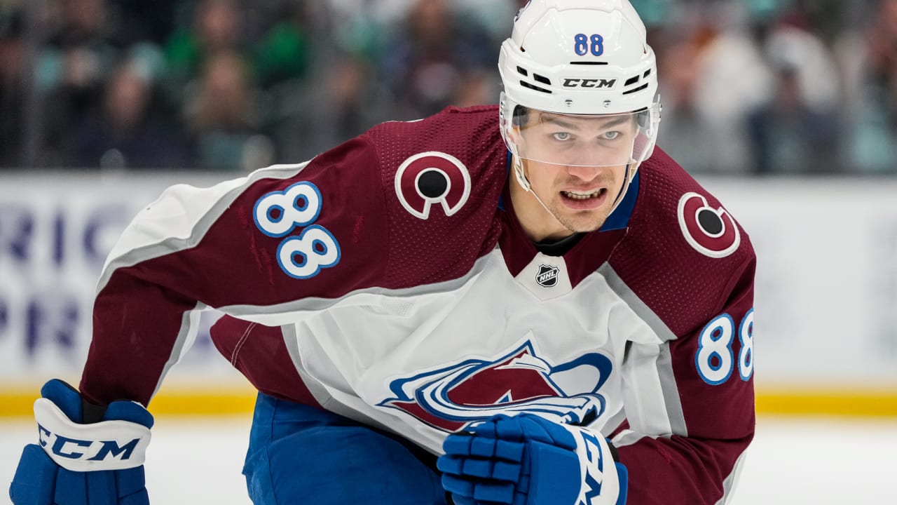 Englund i bytesaffär från Avalanche till Blackhawk | NHL.com/sv