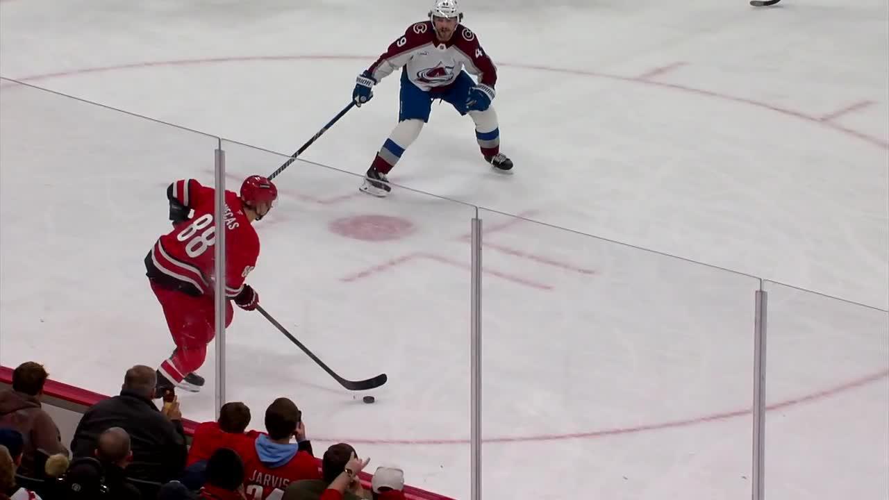 Necas doubles lead with PPG | NHL.com