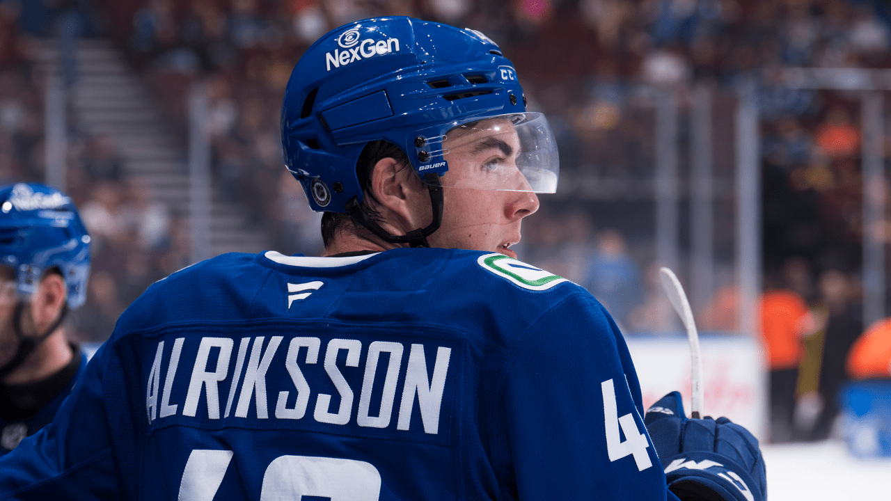 Building Blue: Vilmer Alriksson Prepares for Second OHL Season with an ...