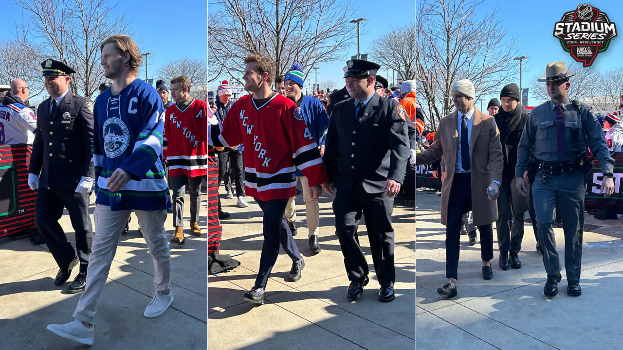 Rangers, Islanders arrive at Stadium Series, share stage with ...