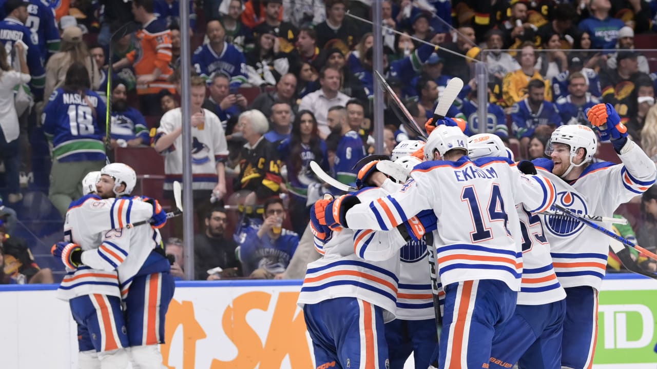 LIVE COVERAGE: Oilers at Canucks (Game 2) | Edmonton Oilers