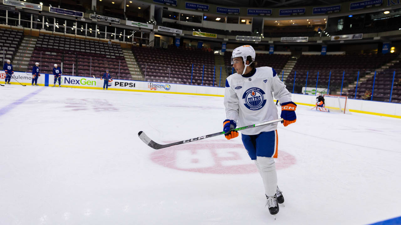PROJECTED LINEUP: Oilers Rookies vs. Canucks Rookies | Edmonton Oilers