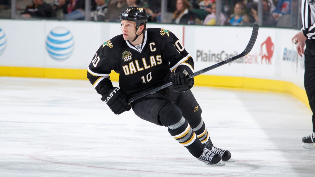 Morrow ‘very honored’ to be inducted into Stars Hall of Fame | NHL.com