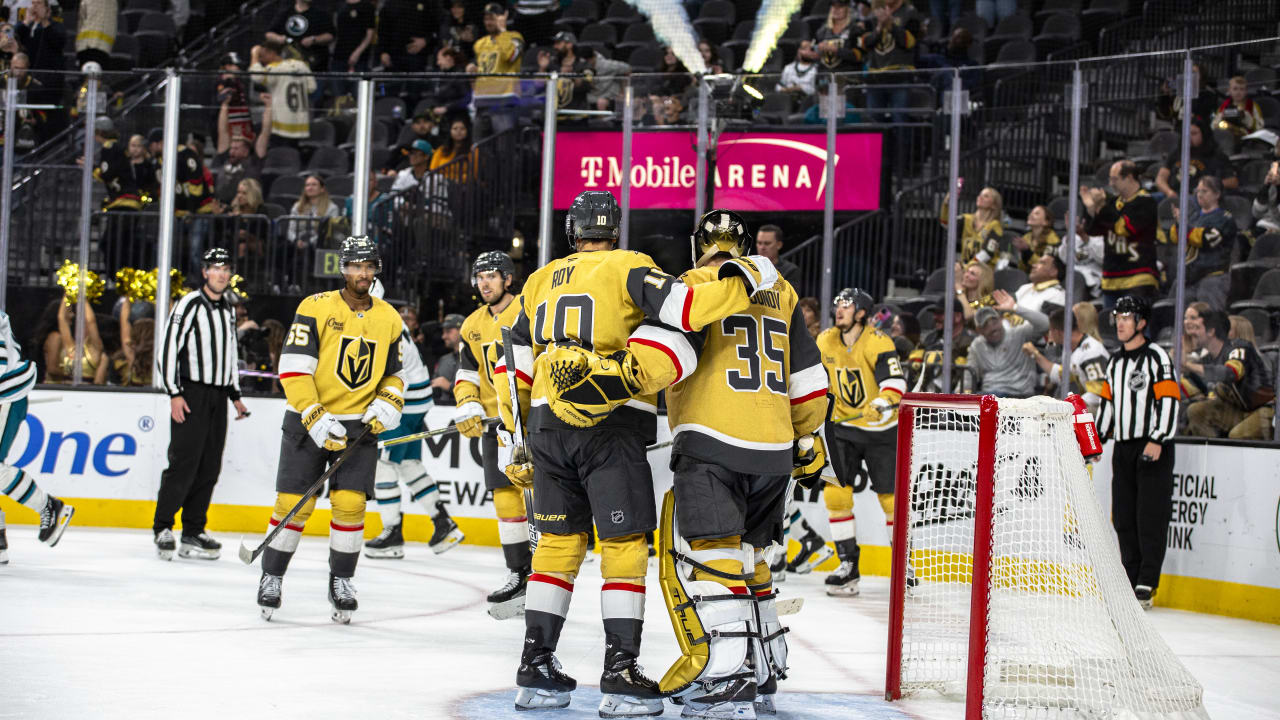 Karlsson Scores Two Points in Return to Lift Golden Knights to 7-3 Win ...