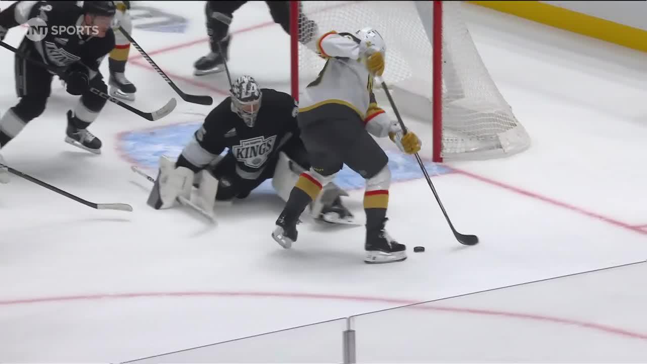 Kuemper flashes the leather | NHL.com