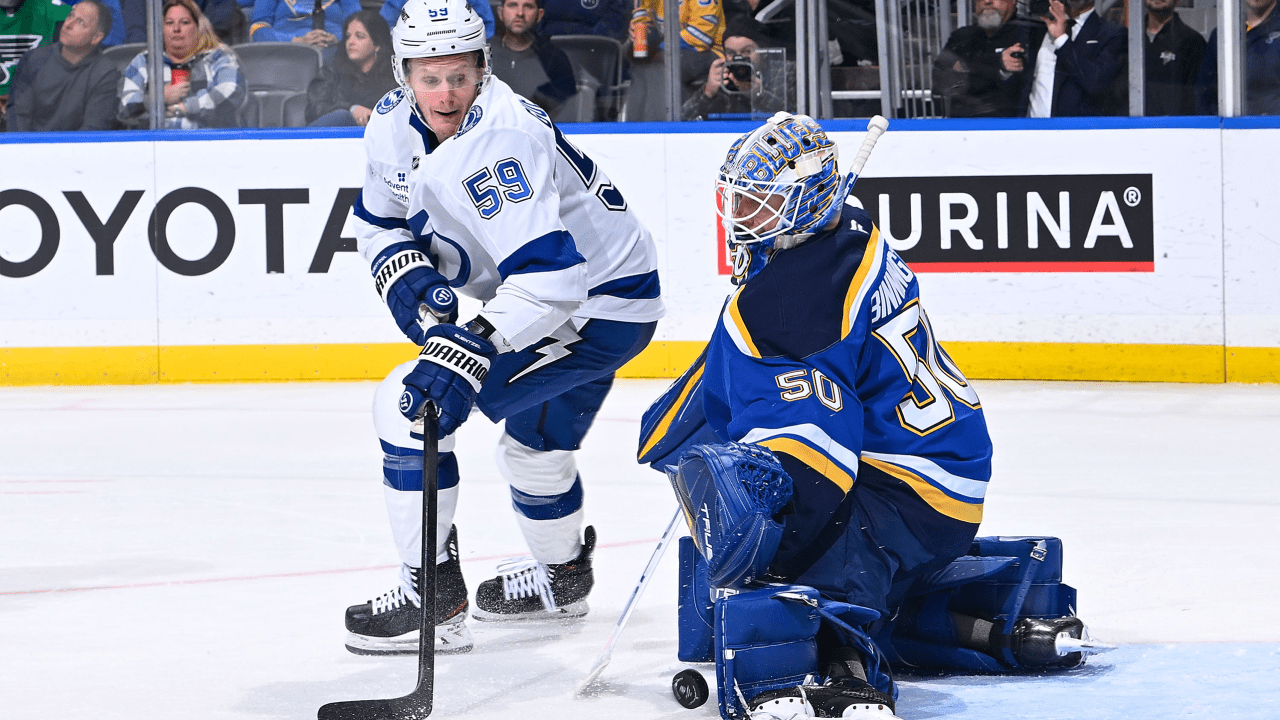 Binnington helps Blues top Lightning, moves into 2nd on franchise wins ...