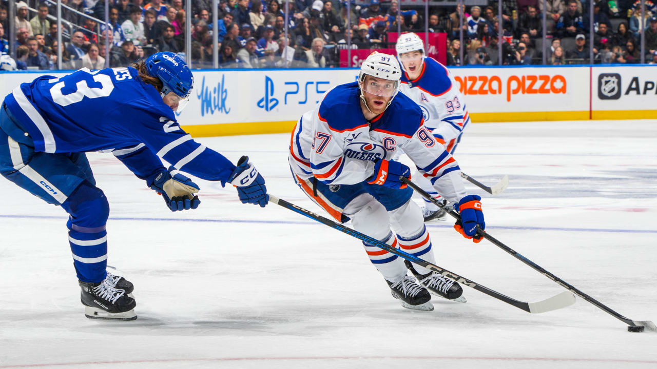 McDavid puts on show back home in Toronto despite Oilers falling in OT ...