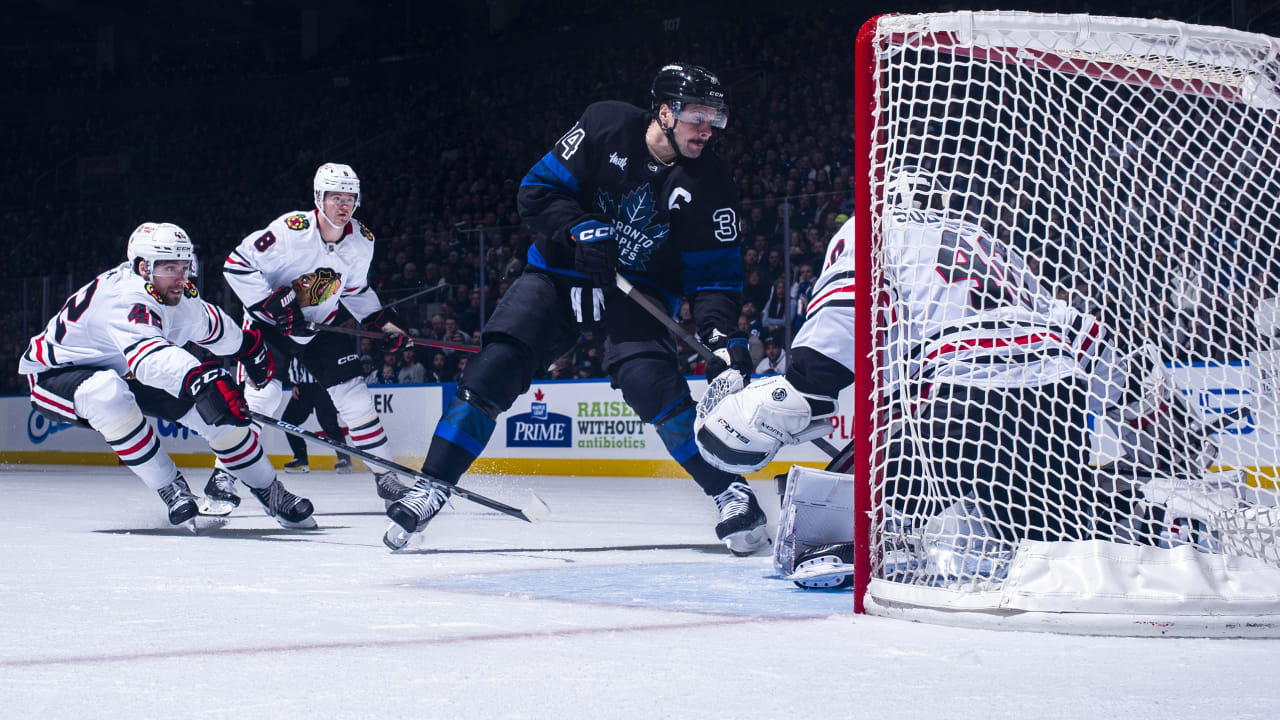 Matthews gets 1st goal since return, Maple Leafs defeat Blackhawks ...