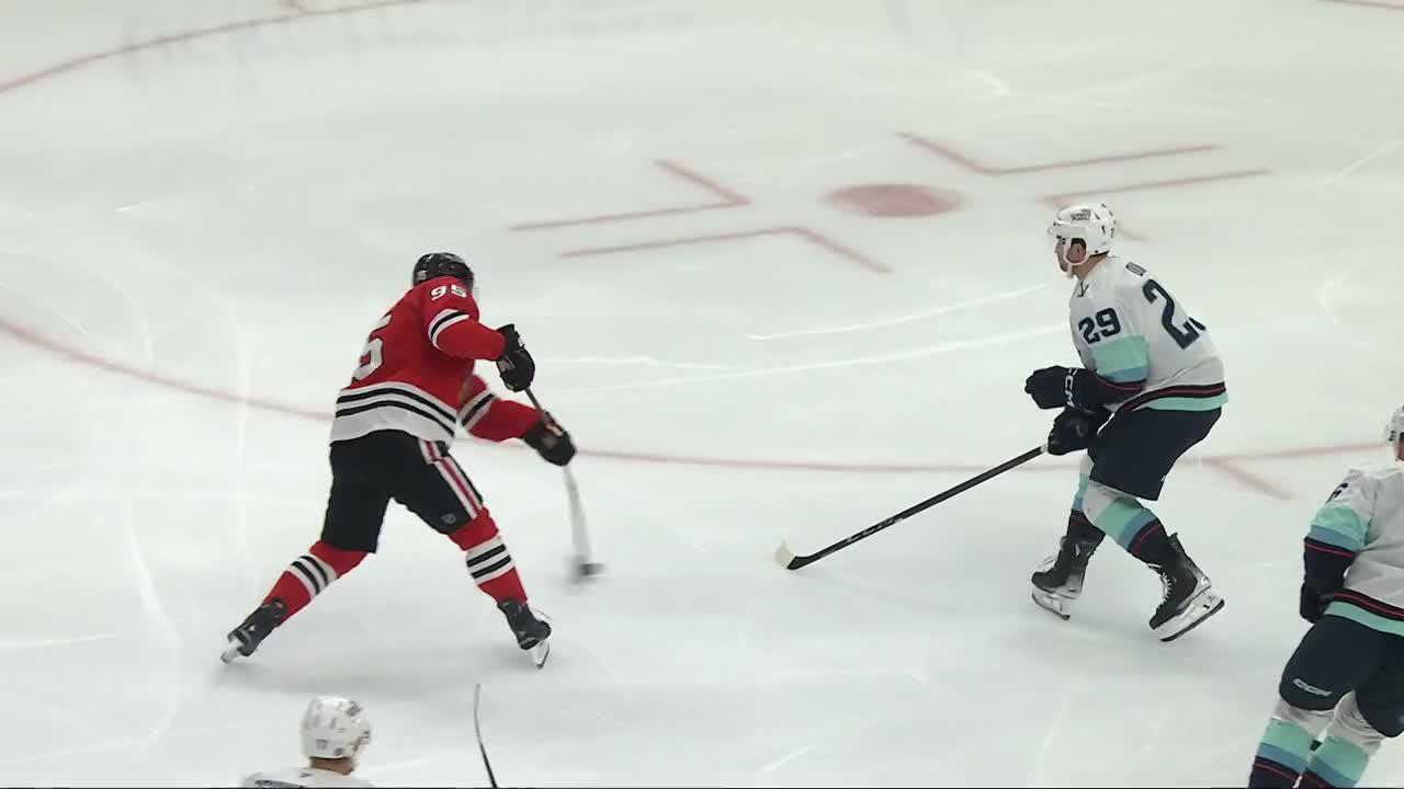 SEA@CHI: Mikheyev scores goal against Joey Daccord | NHL.com