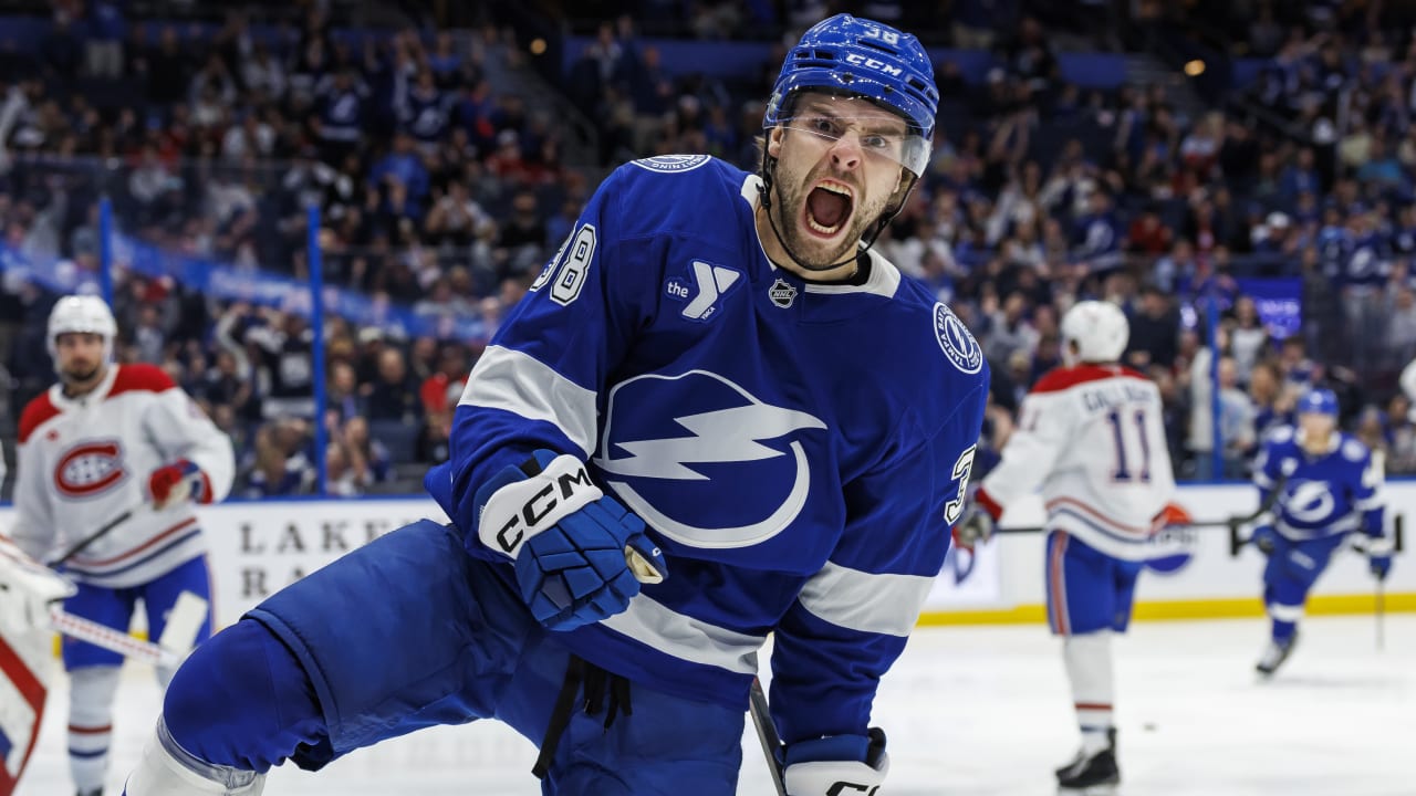 Hagel answers back | NHL.com